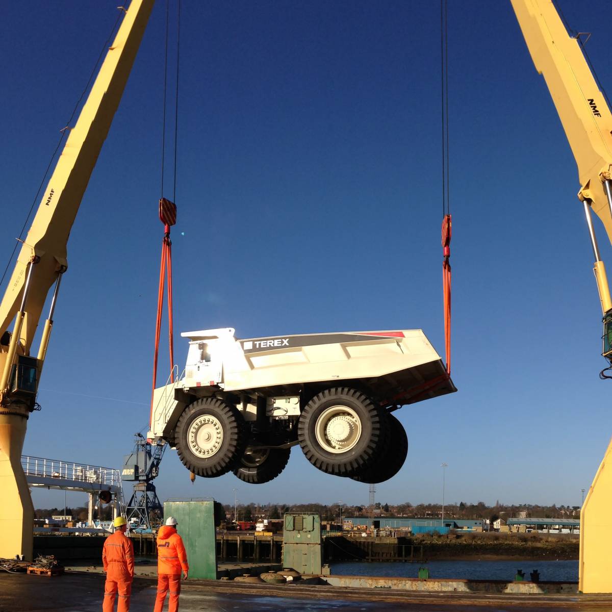 Soreidom : ship transport of cargos